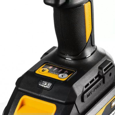 Гайковерт ударный аккумуляторный RUNTEC PRO 1/2", 20В, 2*4Ач, 650Нм RUNTEC RT-IW650 купить ...